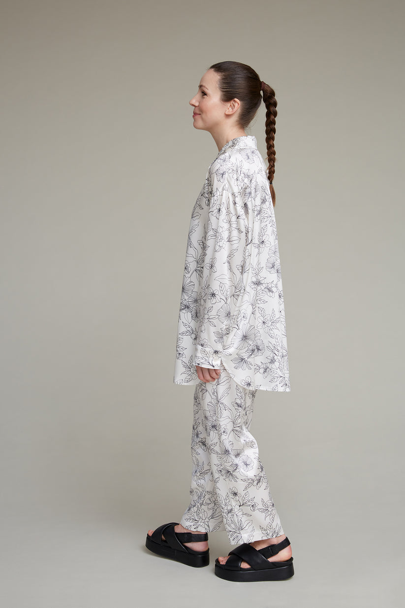 Linear Flower Printed Loungewear Set In Silk Satin – Serlet